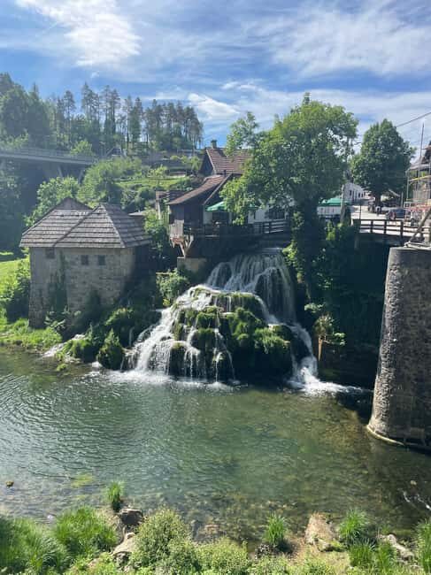From Zagreb: Rastoke and Plitvice Guided Trip with Ticket - Rastoke: The Waterfalls Village