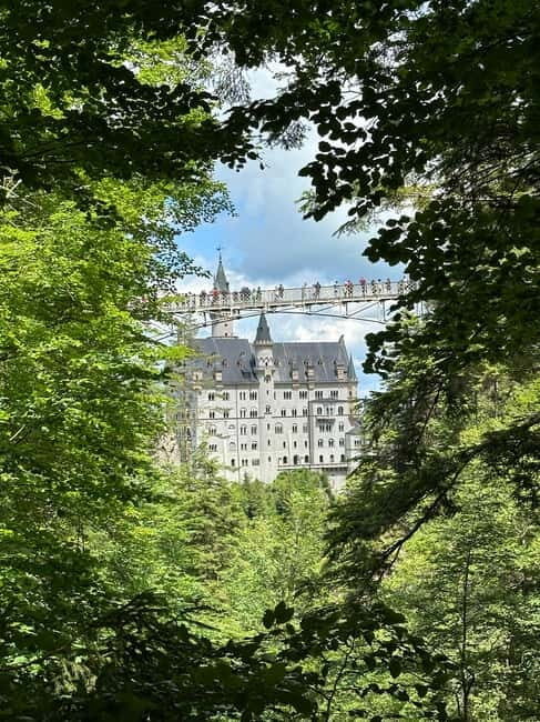 From Zurich: Neuschwanstein Castle Private Tour with Lunch - A Detailed Review of the Zurich to Neuschwanstein Experience