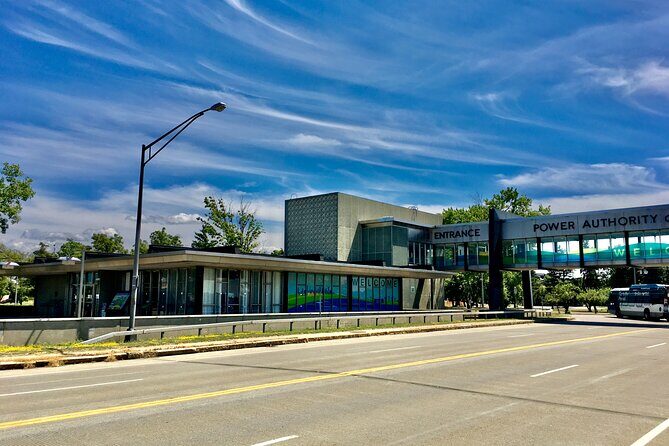 Frozen Falls Niagara Falls NY Fall and Winter Wonder Tour - Key Points