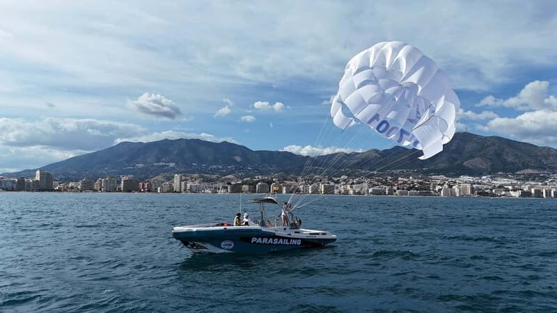 Fuengirola: Best luxury parasailing in Fuengirola - An In-Depth Look at the Fuengirola Parasailing Experience