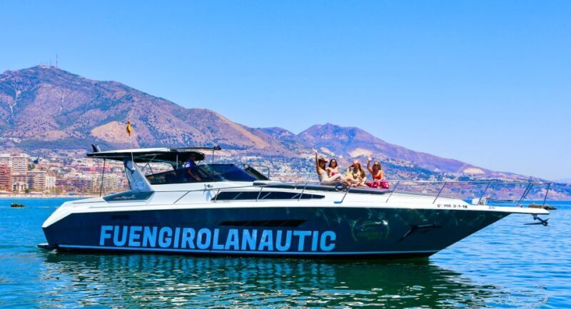 Fuengirola: Dolphin Watching by Yacht with Snacks and Drinks - Key Points
