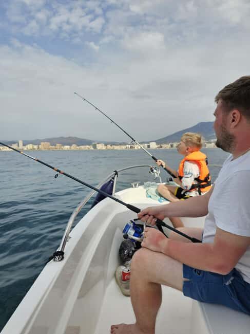 Fuengirola: Fishing Trip with Drinks and Gear - The Experience: What to Expect on the Water