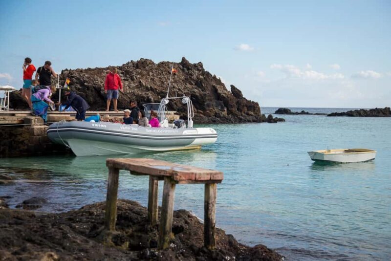 Fuerteventura: 1-hour private mini-cruise to Lobos Island - The Experience in Detail: What Makes It Special