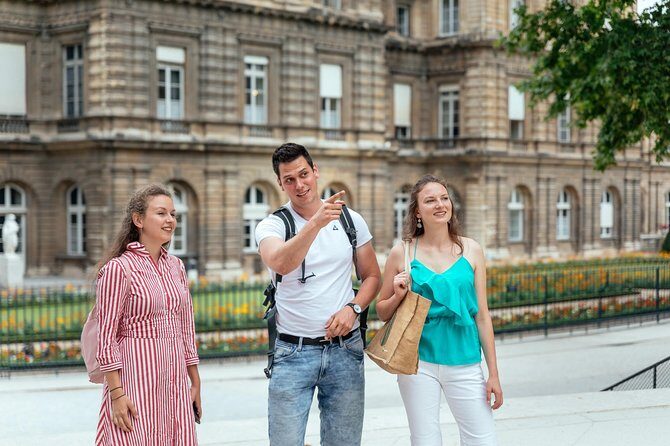 Full Coverage Paris Private City Tour - Key Points