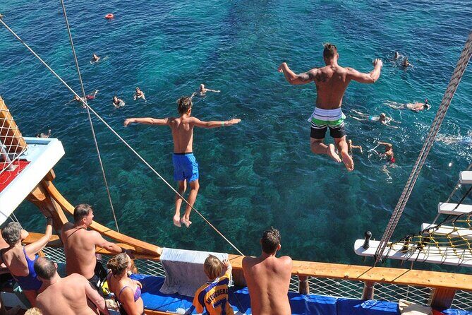 Full Day All Inclusive Boat Ride and Foam Party - Multiple Swimming and Exploration Stops