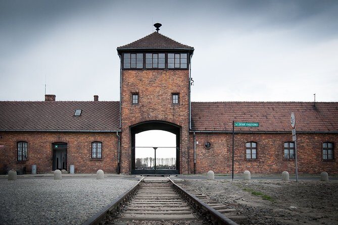 Full-Day Auschwitz and Birkenau Tour from Krakow with Private Transfer - What to Expect: The Practicalities