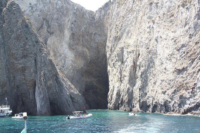 Full day boat excursion of Ponza & Palmarola from Rome - The Itinerary in Detail