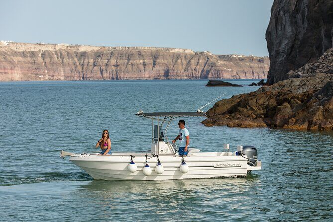 Full Day Boat Rental with License in Santorini - Key Points