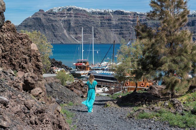 Full Day Boat Tour to Caldera Islands & Sunset in Oia by bus - Who Will Enjoy This Tour?