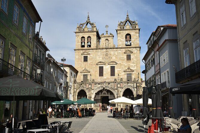 Full-Day Braga & Guimarães Guided Semi-Private Tour with Lunch from Porto - FAQ