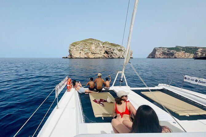 Full day Catamaran cruise in Porto Conte Natural Park - Practical Details: What You Should Know