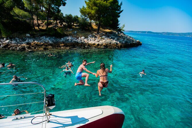 Full-Day Catamaran Cruise to Hvar & Pakleni Islands with Food and free Drinks - Who Would Love This Tour?