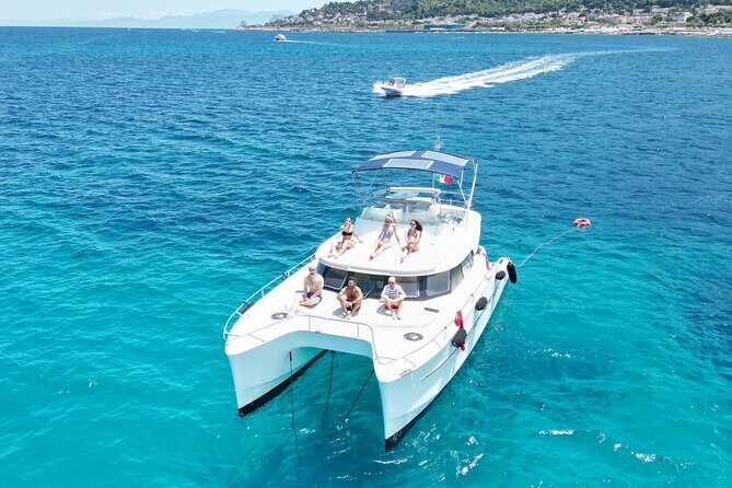 Full-day catamaran tour in Palermo: boat experience with lunch - An In-Depth Look at the Palermo Full-Day Catamaran Experience