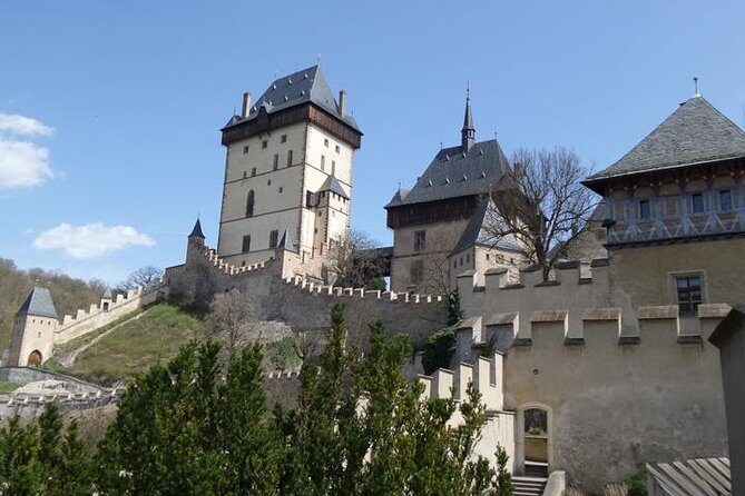 Full-Day Countryside E-Bike Tour to Karlstejn Castle (small group - The Value of the Experience