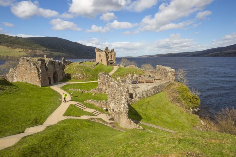 Full-Day Custom Tour: Loch Ness, Glencoe and Highlands - Glencoe: A Landscape That Takes Your Breath Away