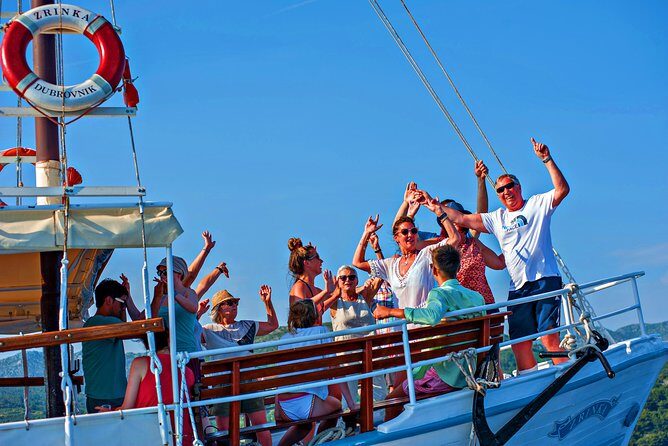 Full-Day Dubrovnik Elaphite Islands Cruise with Lunch and Drinks - Explore the Stunning Elaphiti Islands on a Full-Day Dubrovnik Cruise