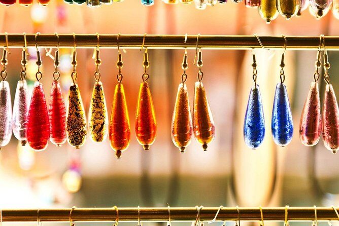 Full-day excursion to Murano, Burano and Torcello from Venice Train Station - FAQs