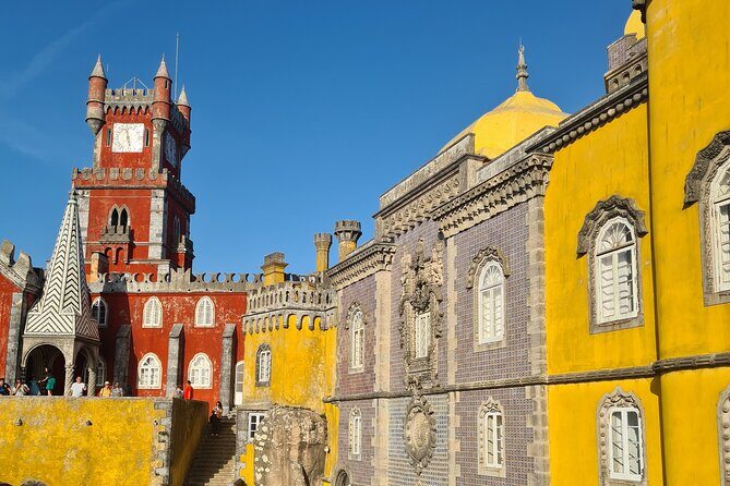Full day exploring Sintra, Azenhas do Mar and Cabo da Roca - The Sum Up