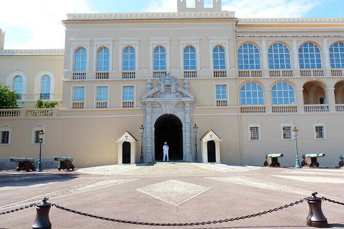 Full day Guided Tour: Monaco-Monte Carlo-Èze from Nice or Cannes - FAQs