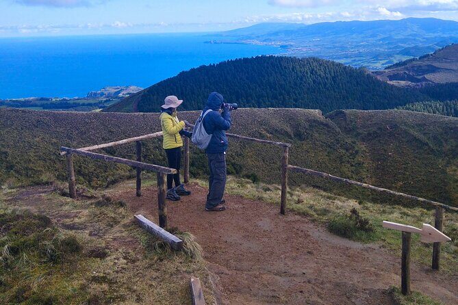 Full Day Hiking Trail Sete Cidades and Ferraria - Scenic Stops and Iconic Viewpoints