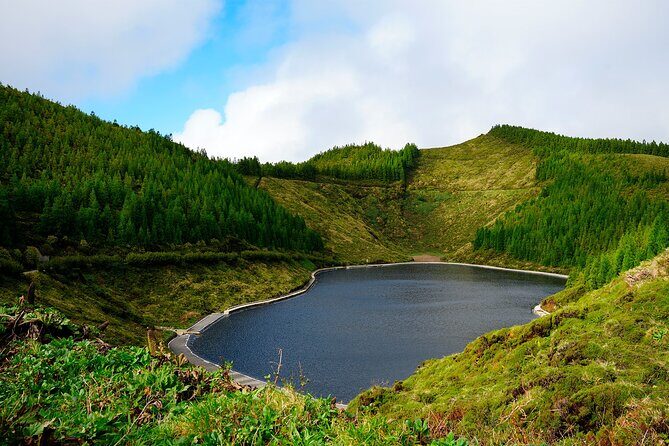Full Day Hiking Trail Sete Cidades and Ferraria - FAQs