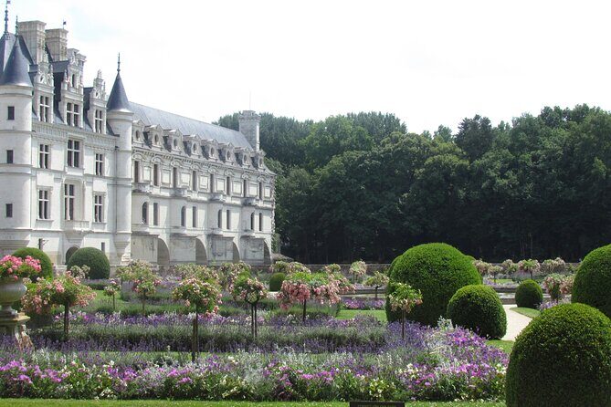Full Day Loire Valley Guided Private Tour - The Sum Up