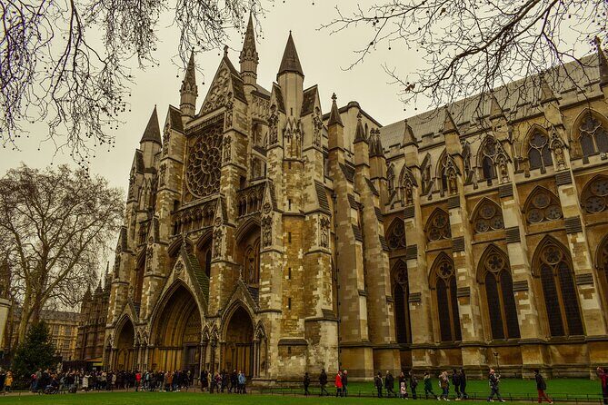 Full Day London Private Tour with Admissions to Iconic Landmarks - Who Would Enjoy This Tour?