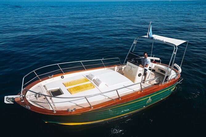 Full-Day Private Capri Boat Tour - An In-Depth Look at the Itinerary