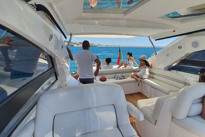 Full-Day Private Cruise in the Algarve Coast by Luxury Yacht - Key Points