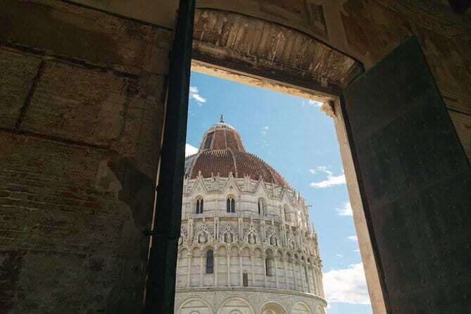 Full-Day Private Pisa and Lucca Tour with optional Leaning Tower - Exploring Pisa: Icons and Hidden Gems