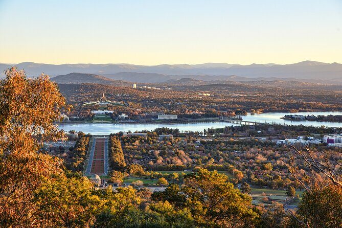 Full Day Private Tour in Canberra from Canberra hotels - An Authentic Look at Canberra in a Day