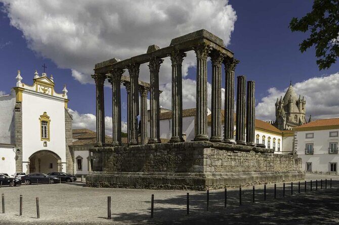 Full-Day Private Tour to Évora from Lisbon - Transportation and Comfort