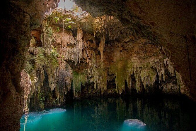 Full-Day Private Tour to Izamal, Yokdzonot and Tsukán - Key Points