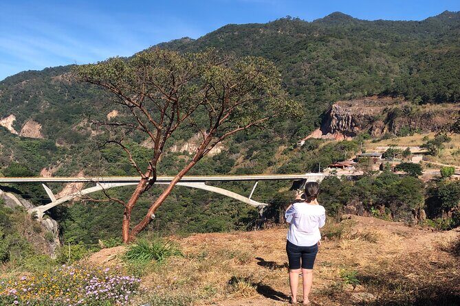 Full-Day Private Tour to San Sebastian del Oeste with Guide - Exploring San Sebastians Historic Heart
