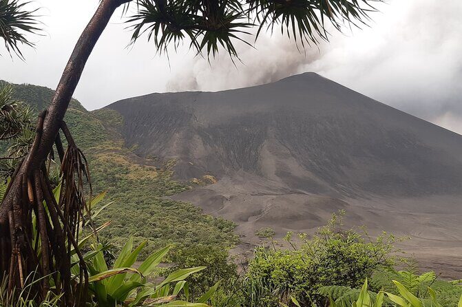 Full-Day Private Tour to Yakel Village, Waterfall and Mt Yasur Volcano - Authenticity and Personal Touch