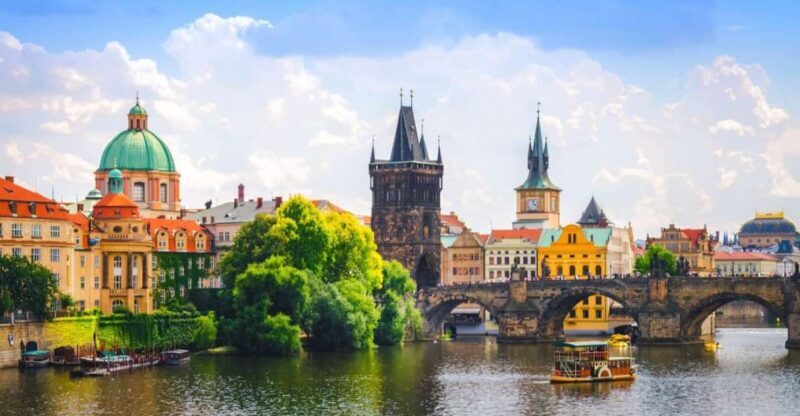 Full-Day Private Trip from Vienna to Prague - The Journey Begins: Seamless Transportation and Timing