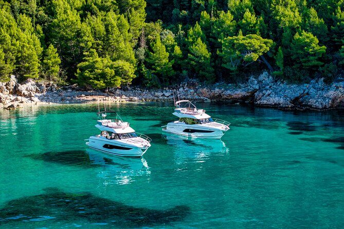 Full-Day Private Yacht Tour to the Elafiti Islands - Onboard Comforts and Entertainment