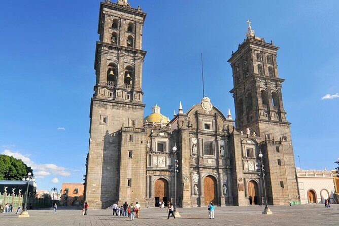 Full Day Puebla and Cholula Tour in Mexico City - Exploring Puebla and Cholula: What to Expect