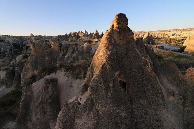 Full day Red Tour in Cappadocia with Lunch - Exploring Cappadocia’s Iconic Valleys and Monasteries