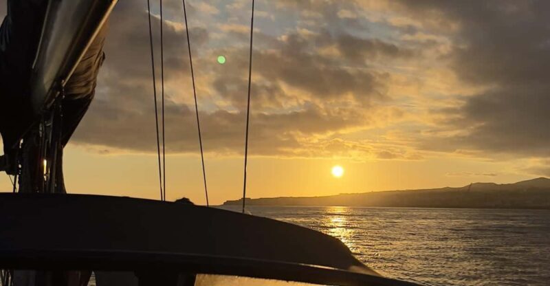Full Day: Sailing tour with lunch & snorkeling included. - Practical Considerations
