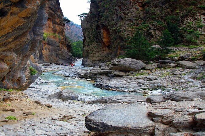 Full-Day Samaria Gorge Chania Guided Tour - An In-Depth Look at the Full-Day Samaria Gorge Tour