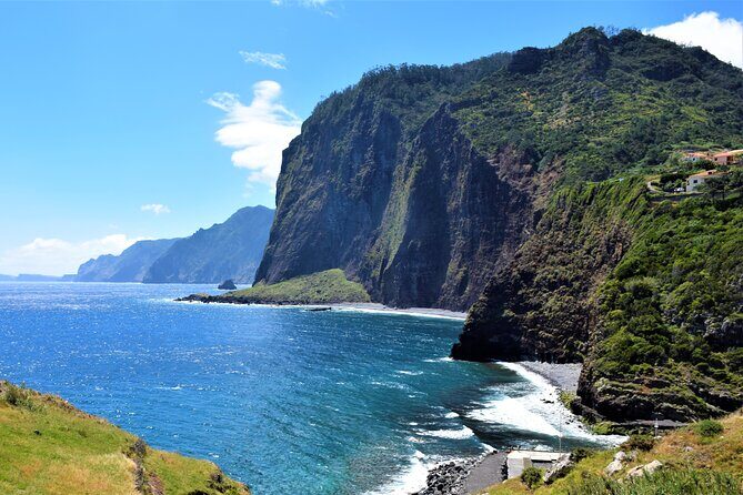 Full-Day Santana Madeira Island Tour - An In-Depth Look at the Full-Day Santana Madeira Island Tour