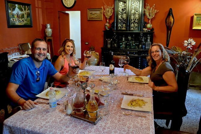 Full-Day Small-Group Truffle Hunting in Tuscany with Lunch - Unpacking the Experience: A Deep Dive