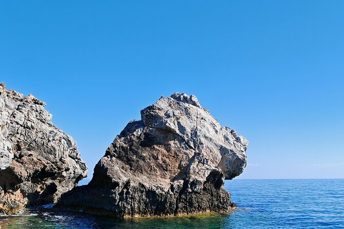 Full Day Tour 3 Swimming Stops & Lunch Stop - FAQ