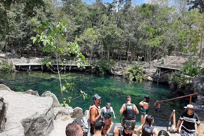 Full Day Tour 5 Natural Cenotes in Tulum from Cancun - Third Stop: Tulum Town and the Iconic Blue Letters