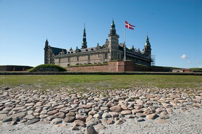 Full-Day Tour; Castle, Palace & Cathedral, Winter(JAN-MAR) - Who Would Enjoy This Tour?