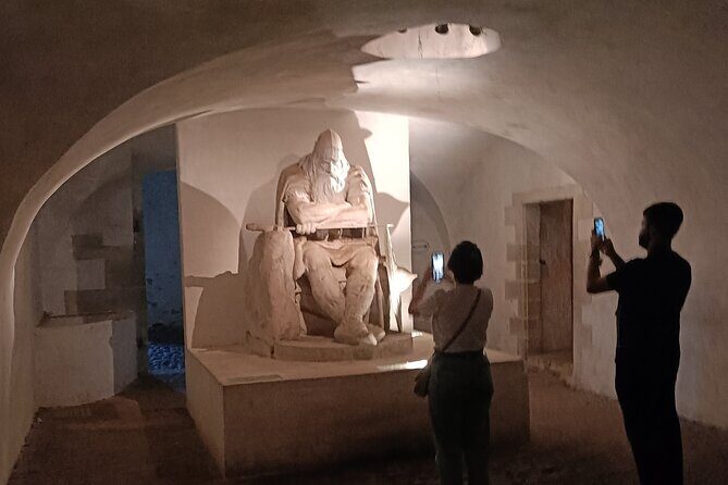 Full-Day Tour; Castle, Palace & Cathedral, Winter(JAN-MAR) - FAQ