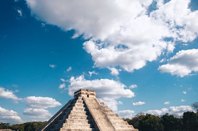 Full day tour Chichen Itza - Cenote Maya Park: A Refreshing Finale