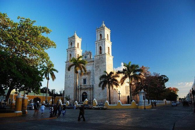 Full-Day Tour Chichen Itza, Valladolid and Cenote open bar in bus - Final Thoughts: Who Is This Tour Best For?