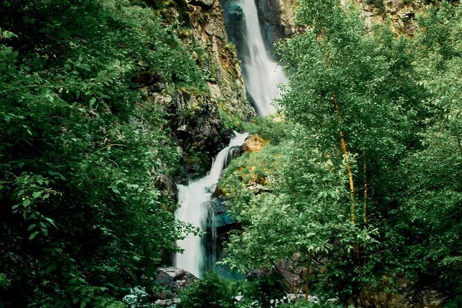 Full-day Tour in Tbilisi, Anauri, Gudauri, and Kazbegi - What Makes This Tour Special?